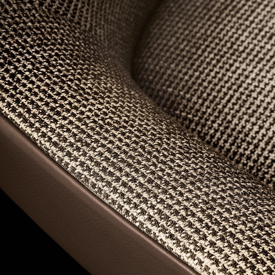 MAD QUEEN ARMCHAIR – Poliform Hong Kong
